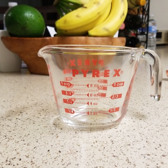 Pyrex | Kitchen | Pyrex Measuring Cup And Gradzy Measuring Spoon | Poshmark